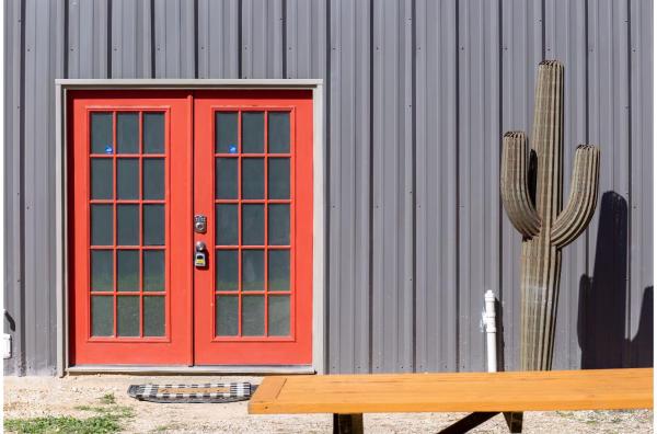 Gorgeous Guesthouse Near Amazing Downtown - San Antonio, TX