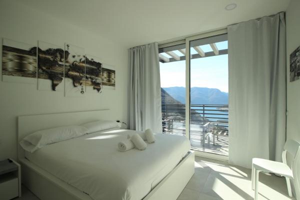 Simon's Place Lake View - Como