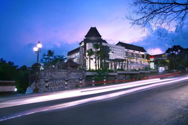 Neo Denpasar By Aston - Sanur