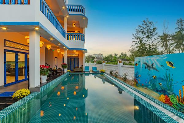 Local Beach Front Villas - Đà Nẵng