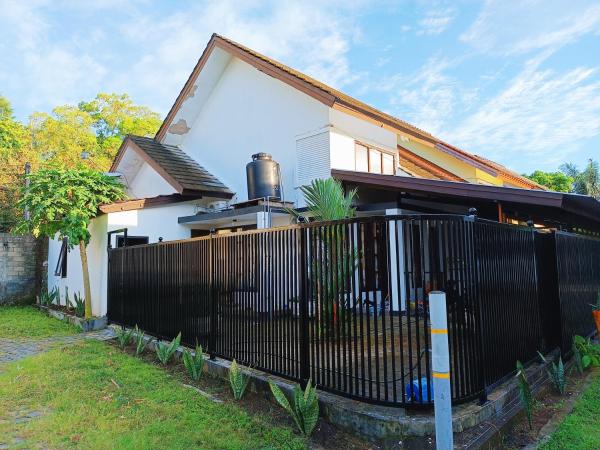 Meninting Garden House - Mataram