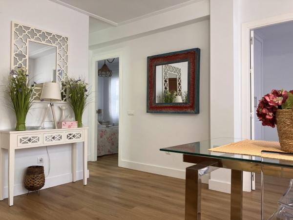 Moderno Apartamento En Casco Histórico - San Juan de Aznalfarache