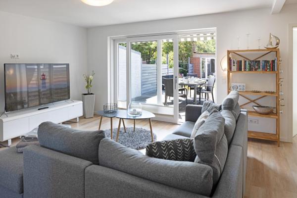 Captains Island - List