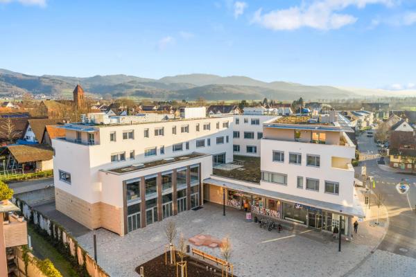 Empire Living: Denzlingen Marktplatz - Fribourg-en-Brisgau