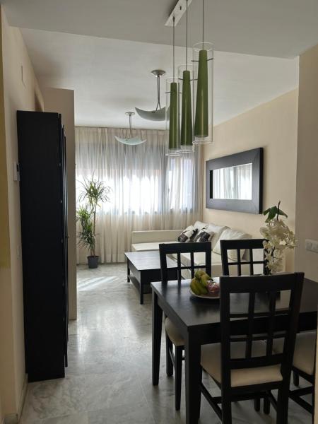 Atico Triana Con Piscina Privada - Sevilha