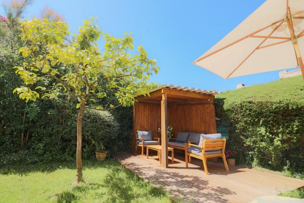 Suquette Charming Provencal House In Antibes With Nice Terrace, Garden And Pool Access - Juan-les-Pins