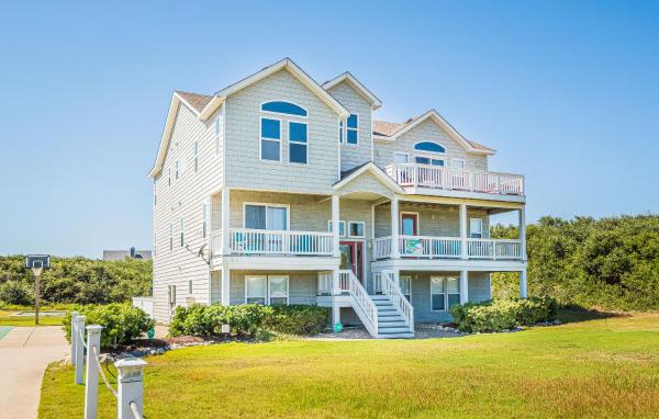 K2095 Clam I Am. Semi-oceanfront, Elevator, Private Pool, Rec Room, Theater - Duck, NC