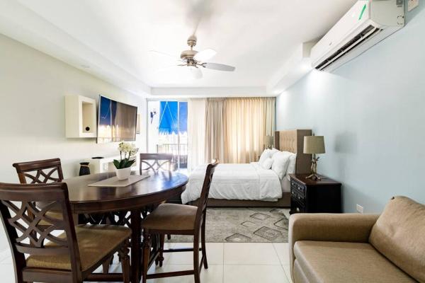 City Edge La Vie - Jamaica