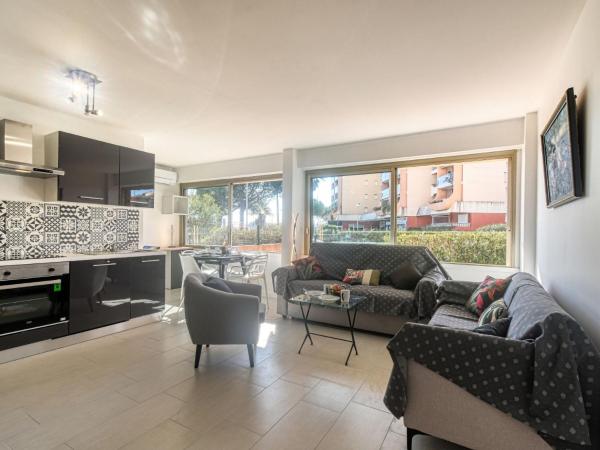 Apartment Le Méditerranée-3 By Interhome - Fréjus