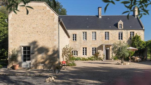 La Cour Souveraine - Gîte Omaha - Colleville-sur-Mer