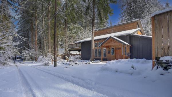 Hearthstone Retreat - Meredith Lodging - Oregon