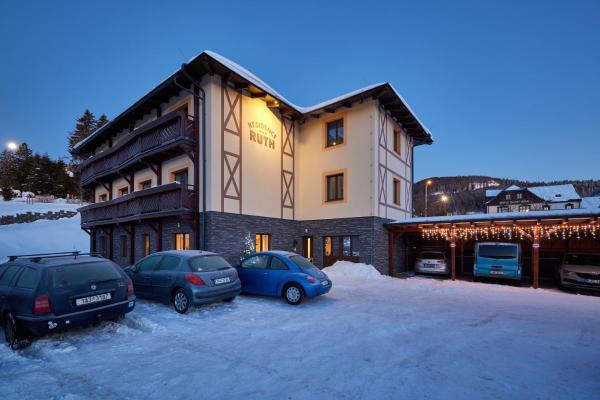 Residence Ruth - Ceca