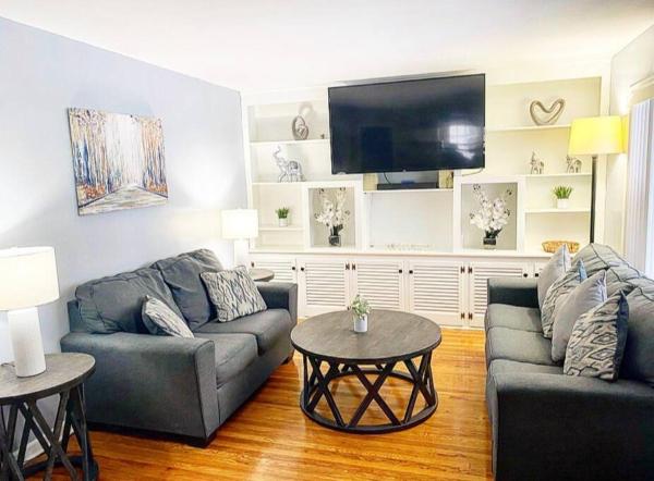 Adorable&cozy Suburban Home Mins From Dwtn/airport - Greece, NY