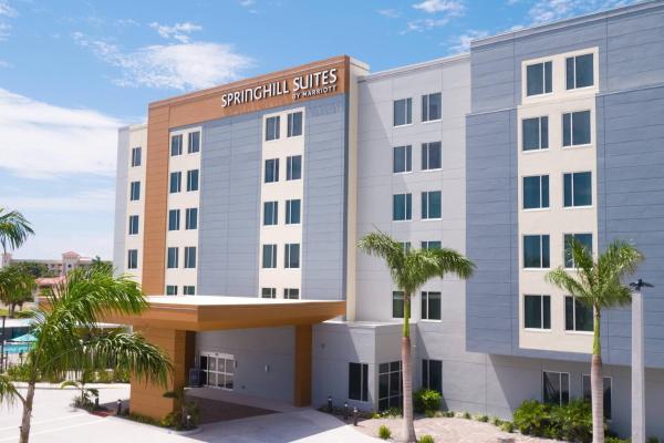 Springhill Suites By Marriott Cape Canaveral Cocoa Beach - Cape Canaveral, FL