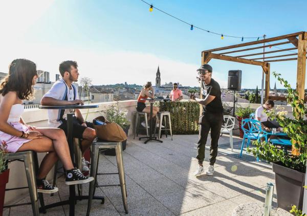 Hostel Flamingo Nîmes Gare Centre - ニーム