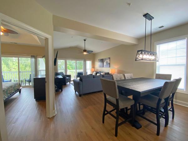World Tour 306 Bayhill By Palmetto Vacation Rentals -