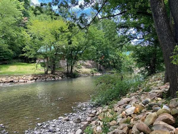 River Waltz - Pigeon Forge, TN