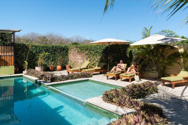 Nautilus Surf & Yoga Villas Santa Teresa - Costa Rica