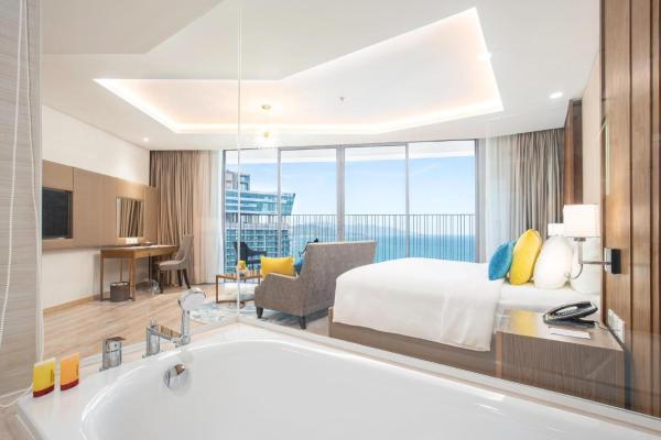 Homie Panorama Beachfront Residences Nha Trang - Vietnam