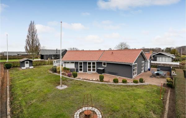 4 Bedroom Awesome Home In Egernsund - Westerholz