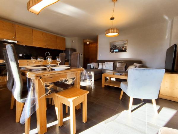 Appartement Lumineux T3 Pour 4-6 Pers Avec Wifi Et Parking à Samoëns - Fr-1-624-128 - Champéry