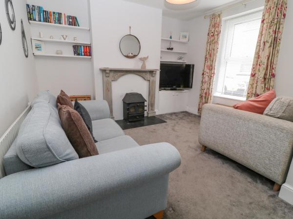 6 Milton Place - North Devon District