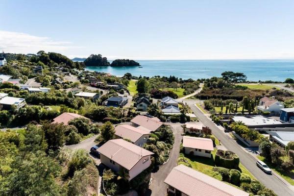 Studio Sea View Upper Level - Kaiteriteri