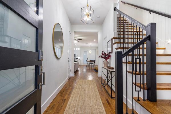 Beautiful Contemporary 4br Near Downtown Dallas - ダラス