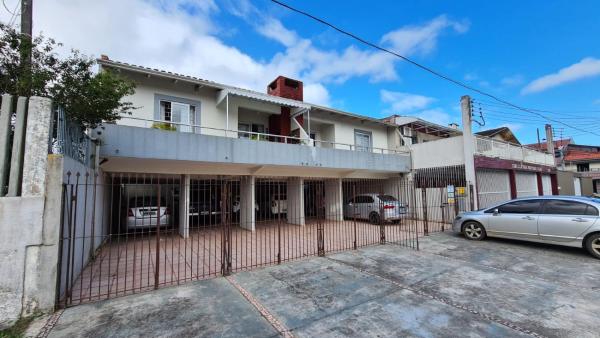 Apto A Poucos Metros Do Mar - Matinhos