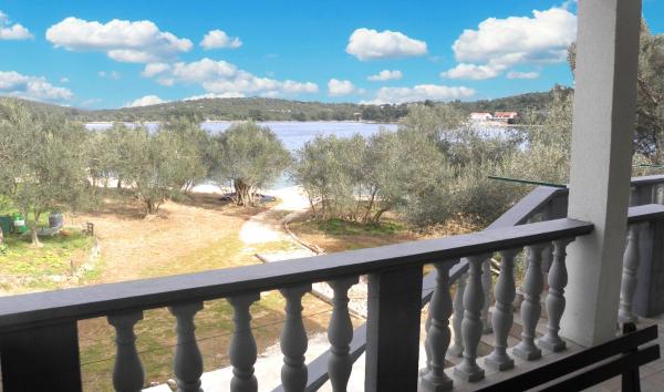 Apartments Bubica - Sali