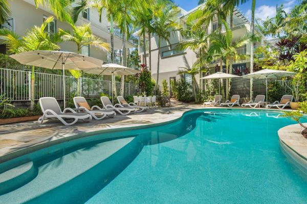 Luxury 2 Bedroom 2 Bathroom Garden Apartment - Noosaville