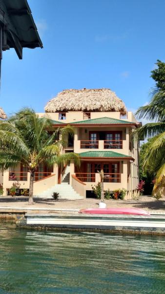 Placencia Pointe Townhomes #4 - Placencia