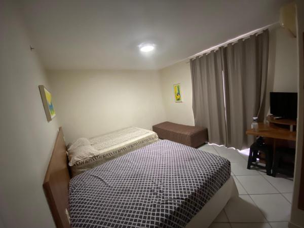 Flats Próximo Ao Shopping Singapura - Pode Descer Com Bebidas Para O Park Aquático 06 - Goiás (estado)