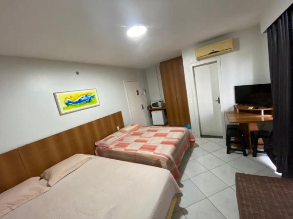 Flats Próximo Ao Shopping Singapura - Pode Descer Com Bebidas Para O Park Aquático 02 - Caldas Novas
