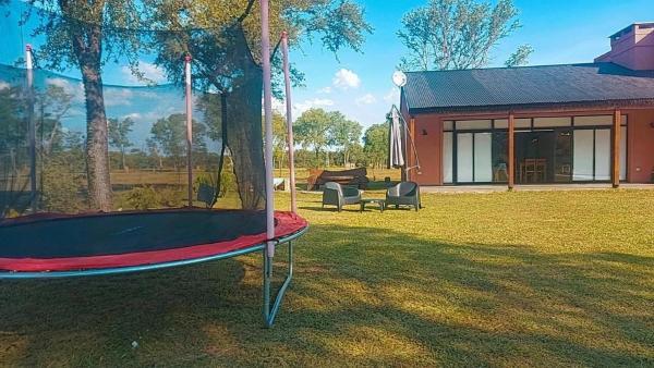 Casa Con Pileta En Paso De La Patria - Provincia de Chaco