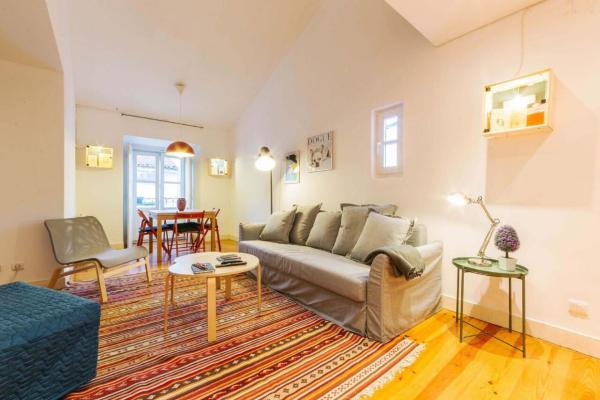Not Guilty Duplex At Bairro Alto - Almada