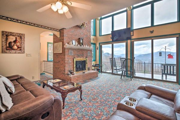 Burnsville Home With Deck And Panoramic Mountain Views - North Carolina