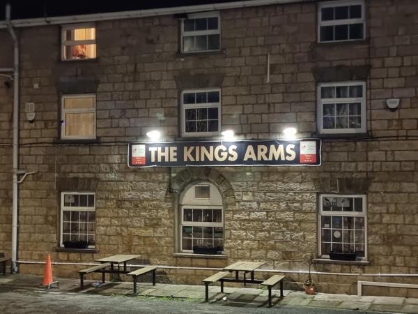 Kings Arms Guest House Ebbw Vale - Abergavenny