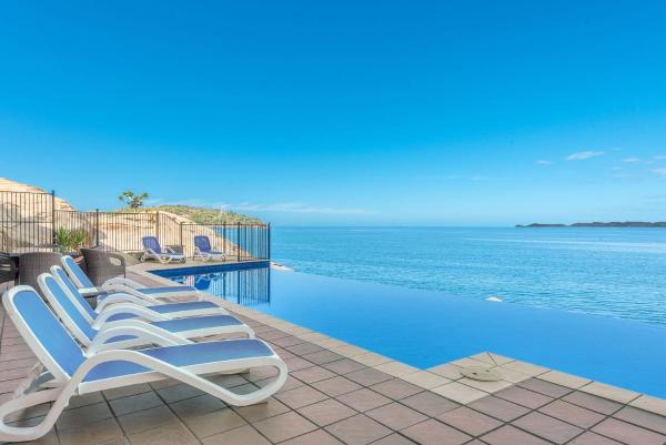 1 Bright Point Apartment 1307 - Magnetic Island