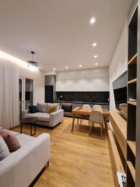 Adore - Modern Apartment - Tirana