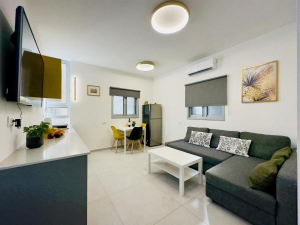 Amazing 2rooms Apt In Bat Yam - Step By The Beach - Tel Aviv Ben Gurion Airport (TLV)