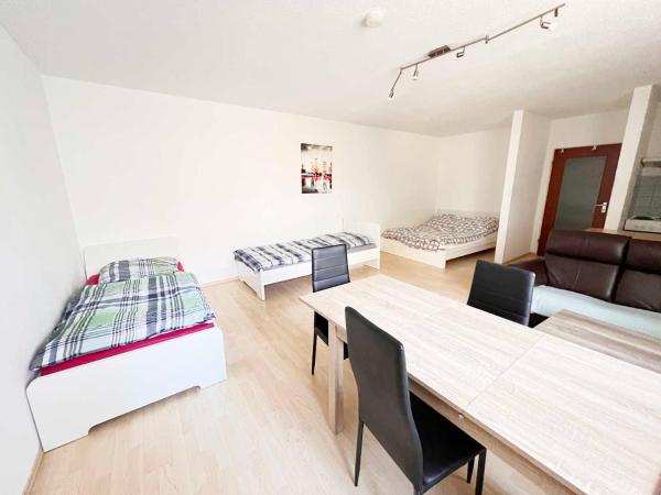Praktisches Apartment Mit Flatscreen Tv - Leverkusen