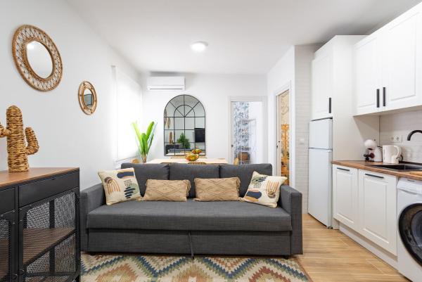 Cozy & Modern Apartment - Málaga