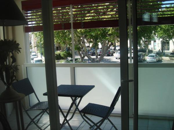 Beau T2 Climatisé Avec Garage, 4 Couchages, Balaruc-les-bains - Fr-1-680-13 - Balaruc-les-Bains