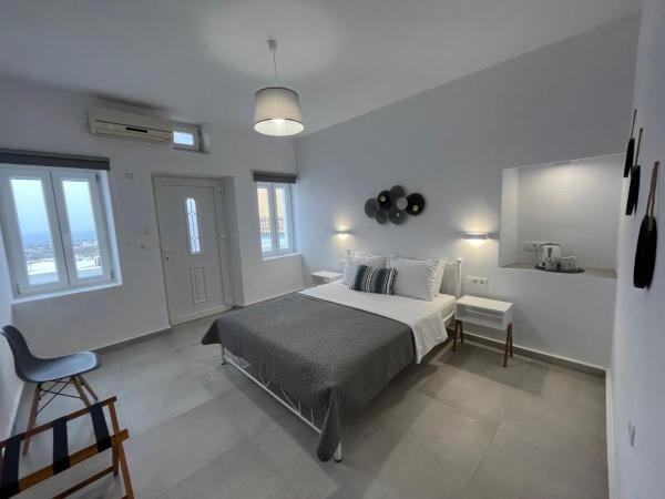 Firaxenia Rooms - Oia