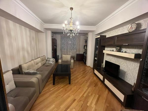 Large Cozy Apartment On Beginning Of Komitas Ave - Armenia