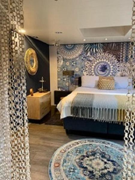 Het Atelier, Sfeervolle B&b Compleet Appartement In Hartje Staphorst - Dalfsen
