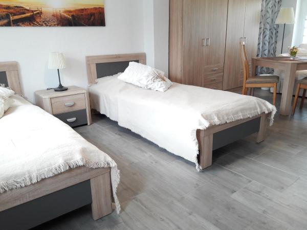 Ferienwohnung "Jasmund" In Sagard Auf Rügen - Ralswiek