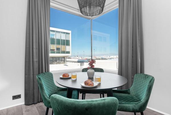 Modern Downtown Apartment - Harbour View - Reykjavík