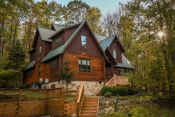 Bears Lair - Oakland, MD